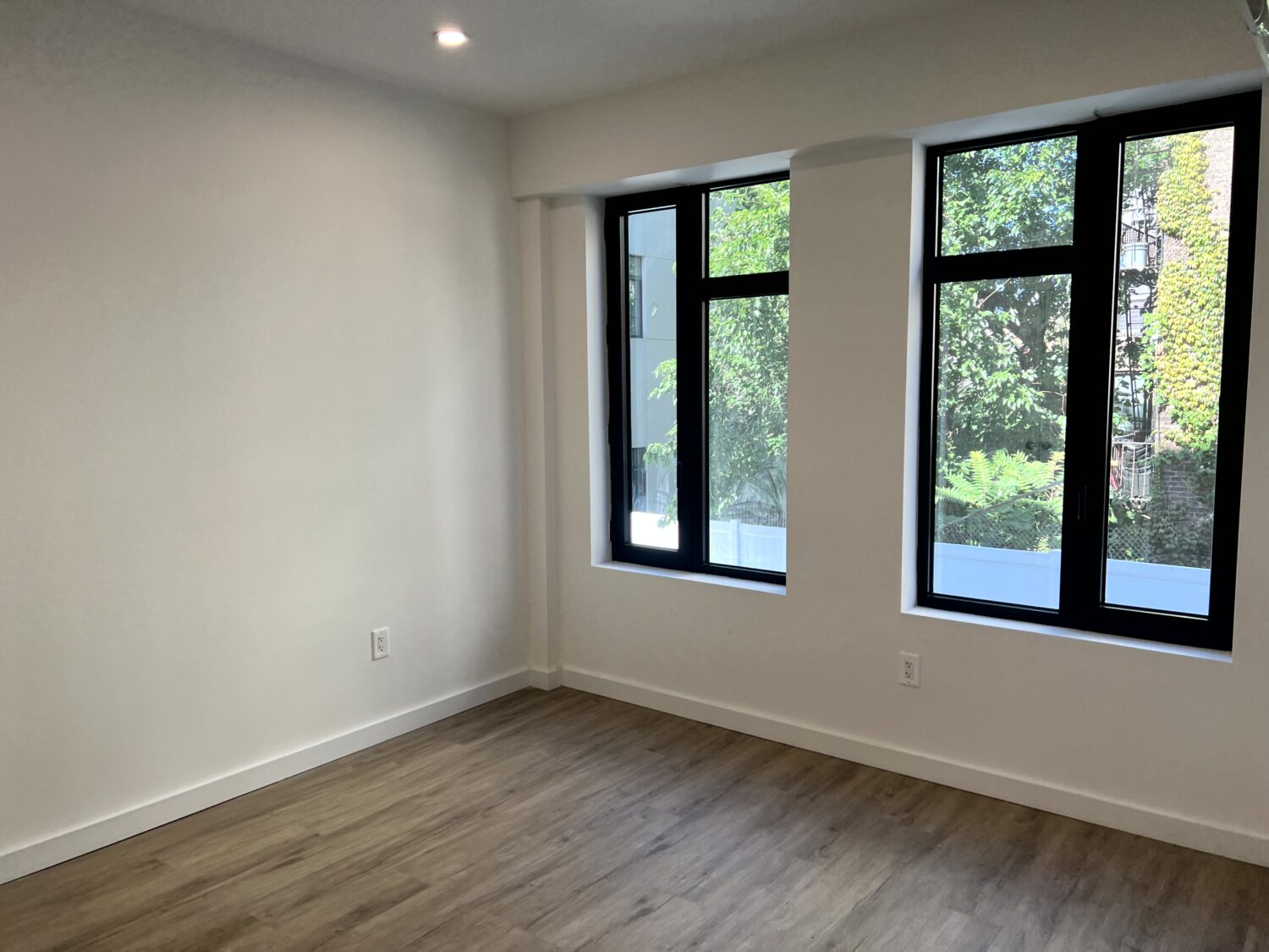 21-27 30th Drive Apartments – Reside New York